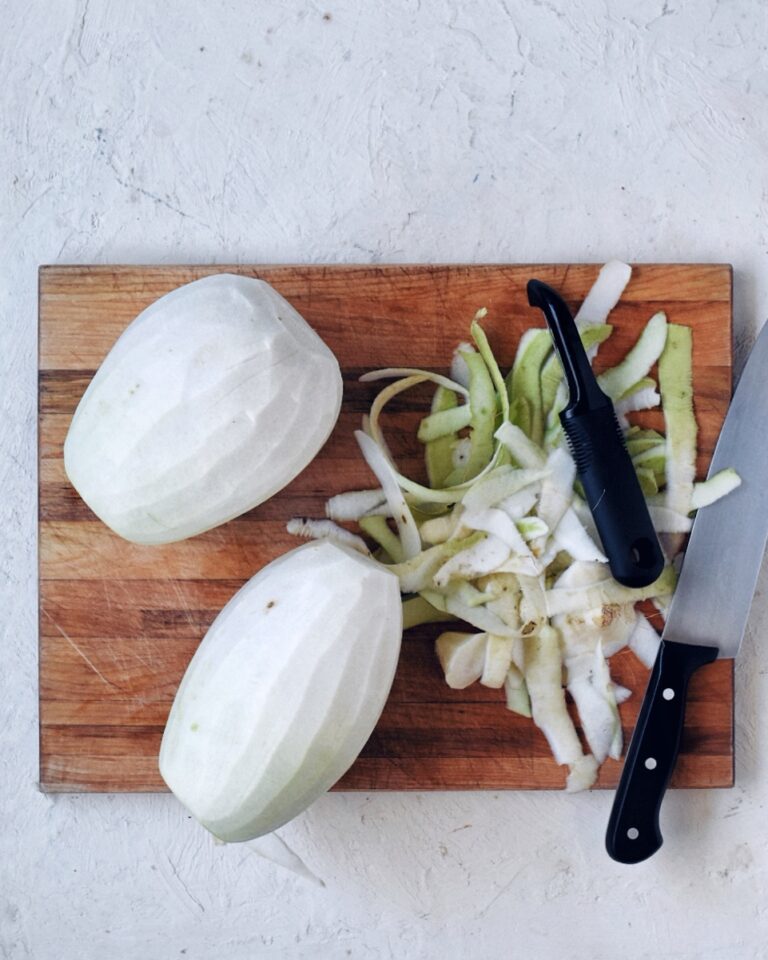 Kkakdugi (Cubed Radish Kimchi) | The Subversive Table