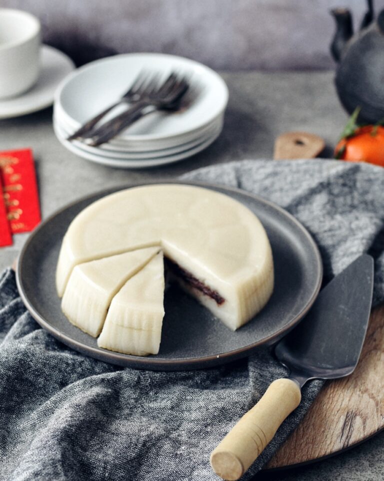 Coconut Nian Gao with Red Bean Paste (Chinese New Year Cake) | The ...