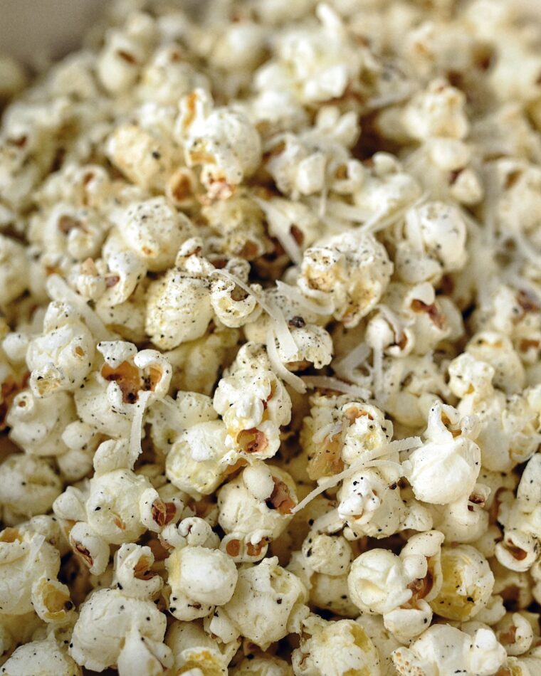 Cacio E Pepe Popcorn (Black Pepper + Parmesan) | The Subversive Table