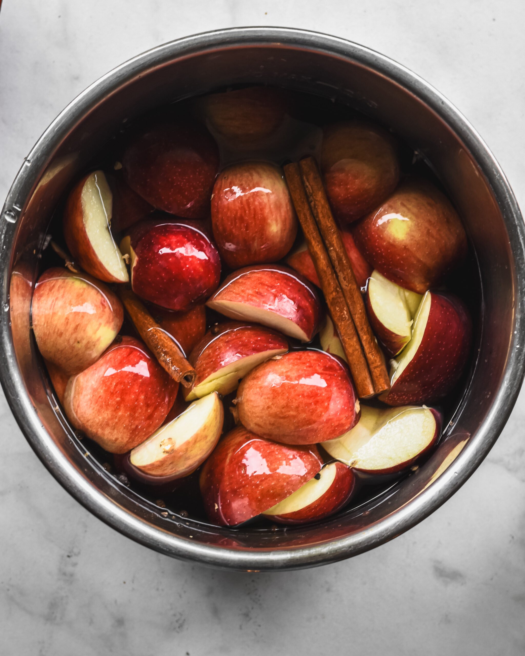 Korean Apple Tea with Ginger and Cinnamon (Saegwa Cha) | The Subversive ...