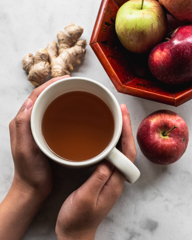 Korean Apple Tea with Ginger and Cinnamon (Saegwa Cha) | The Subversive ...